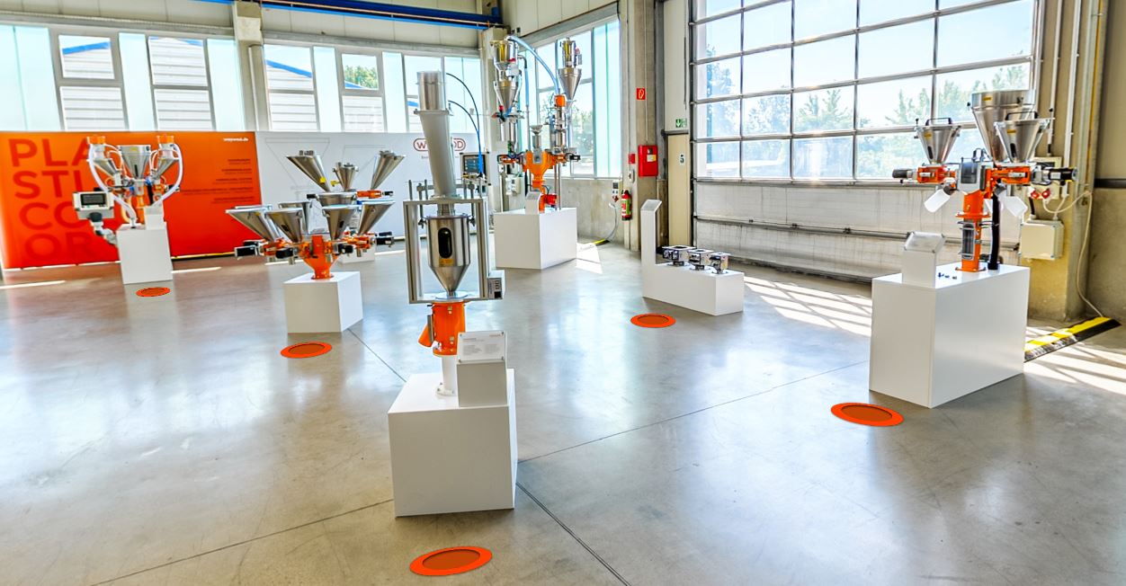 Showroom PLASTICOLOR - SEQUEM